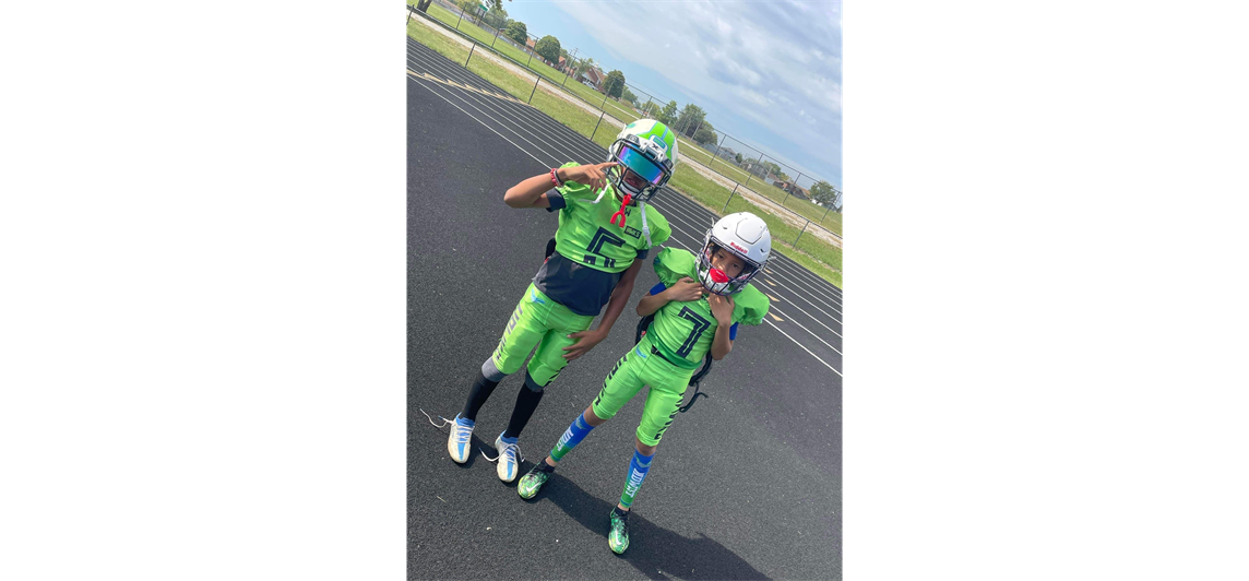 Midwest Hawks > Home